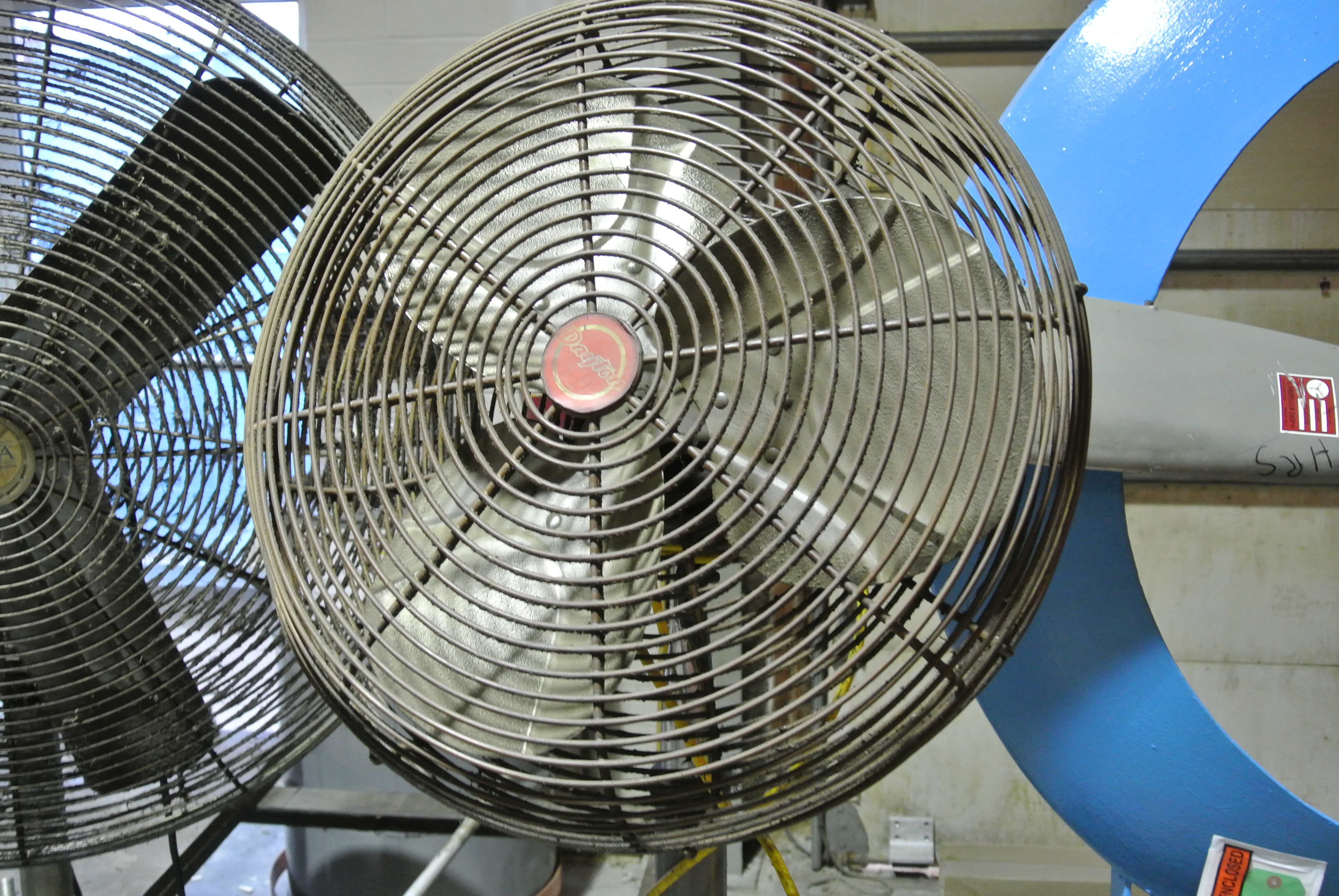 Large shop fan: Floor standing shop fan.