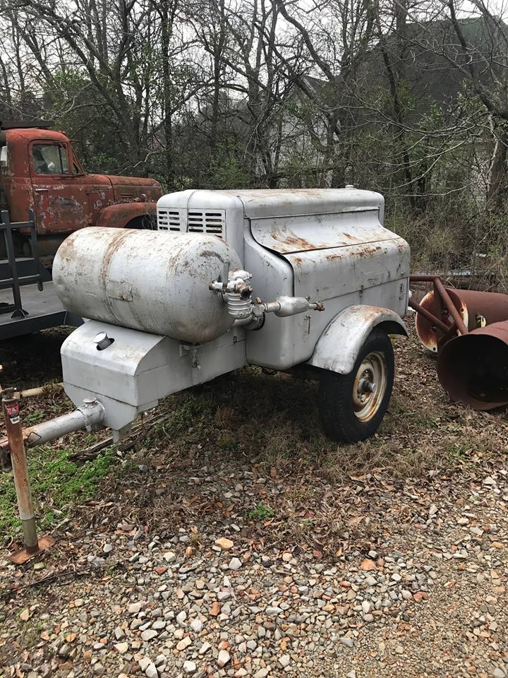 Air Compressor Trailer Complete, but needs a new piston