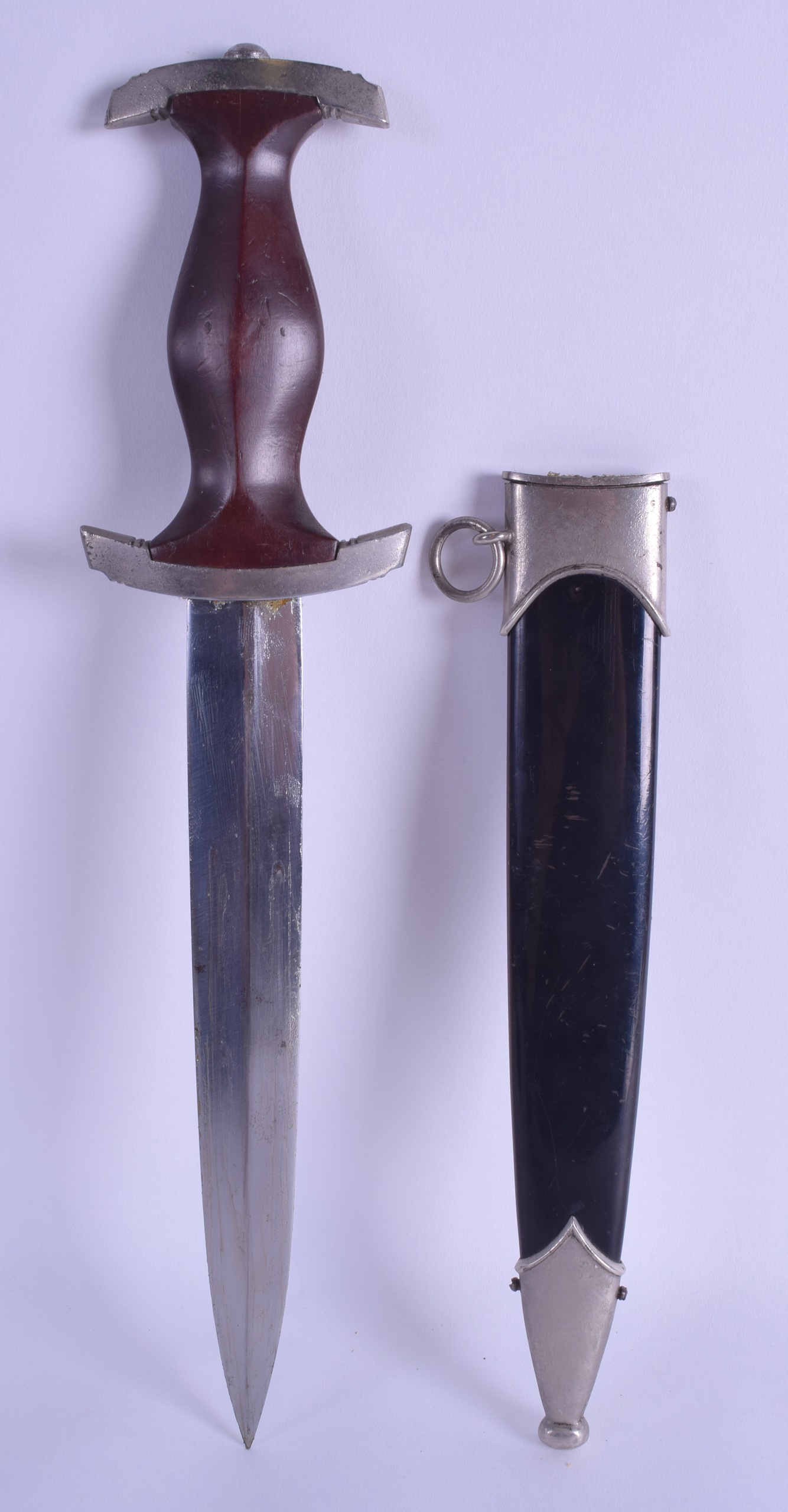 A GERMAN SOLINGEN DAGGER within a steel lacquered scabbard. 37 cm long.