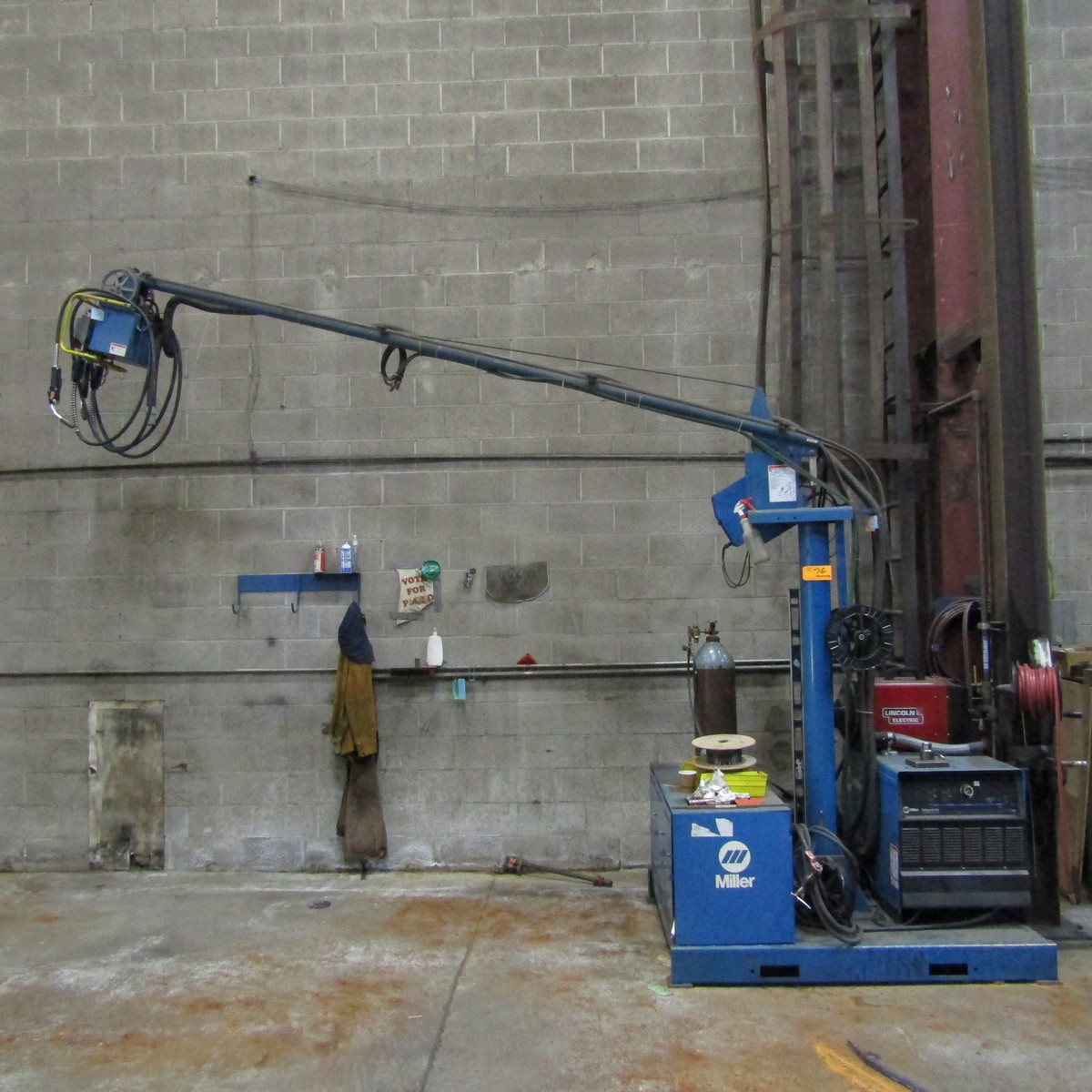 Miller Skid Mounted 12' Boom Welding System (1) Miller 652 Welder, (1 ...