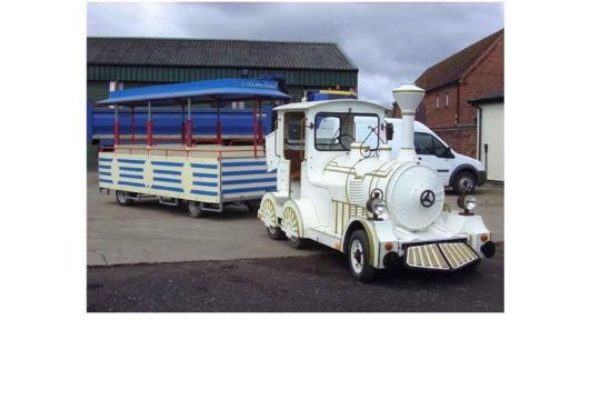 Dotto Land Train – Full highway specification Petrol powered locomotive ...