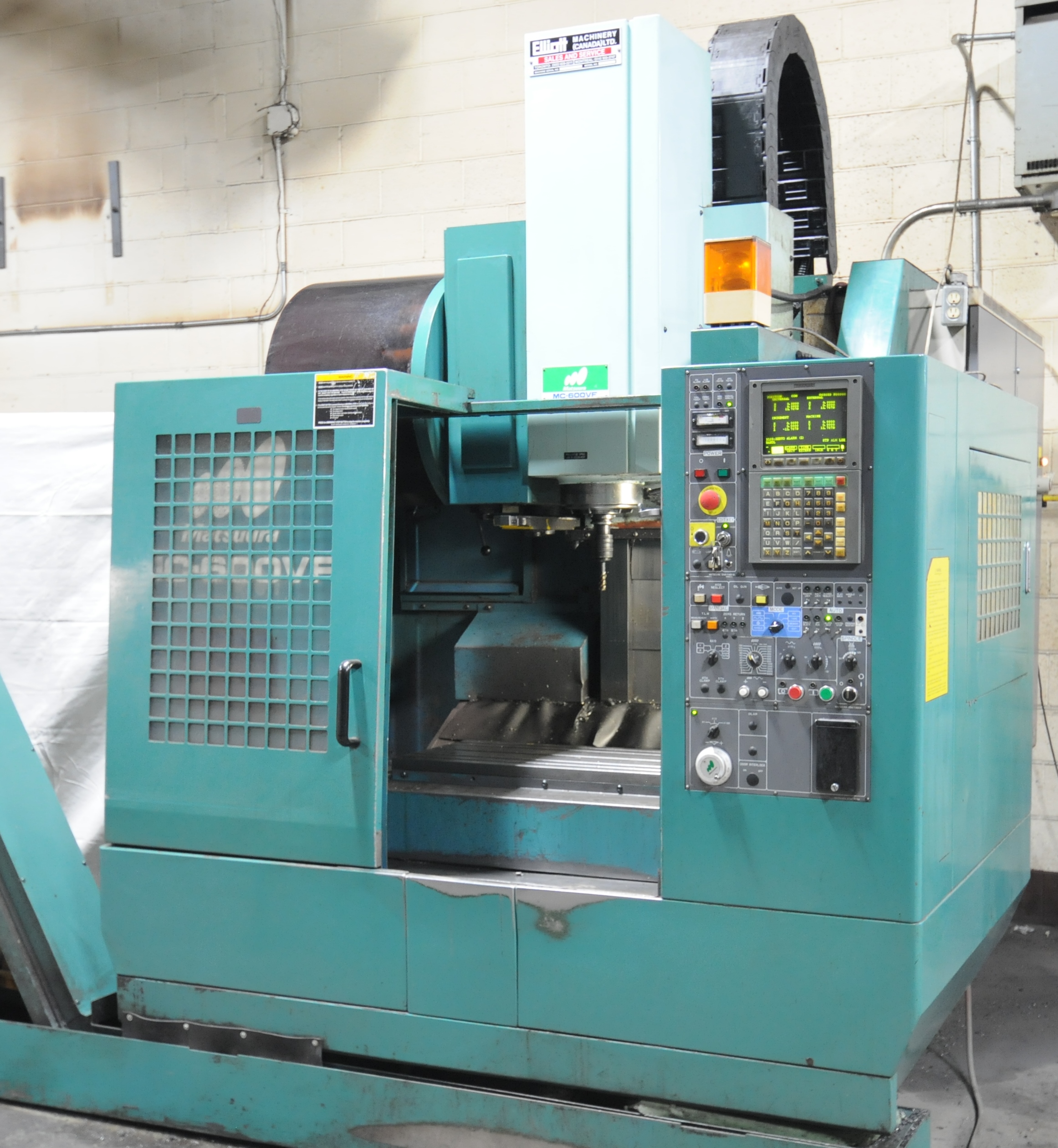 MATSUURA MC-600 VF CNC VERTICAL MACHINING CENTER WITH YASNAC SYSTEM I80 ...