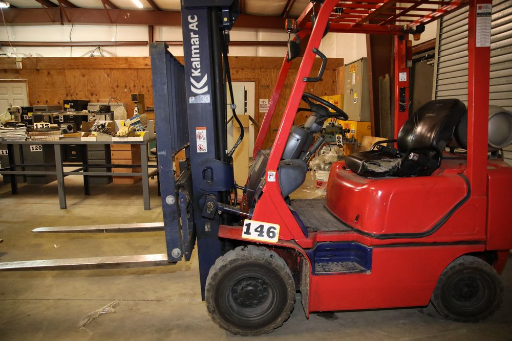 KALMAR / AC FORKLIFT 4000 LBS CAPACITY LP GAS - MODEL P50BXPS HARD ...