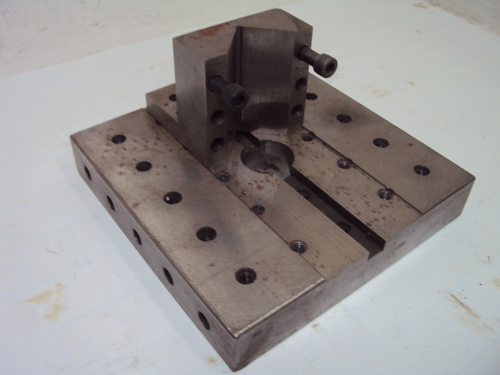 Lot-Kurt Vise Parallel Set & Precision V Block, Set-up Blocks [Located ...