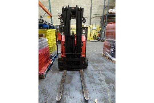 Raymond Pacer Forklift, M/N- 425-C30QM, S/N- 425-14-42226, Hours- 21 ...