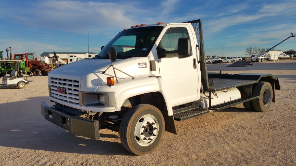 2006 C5500 GMC TRUCK FLATBED WITH 5TH WHEEL AND GOOSENECK RECEIVER RUNS ...