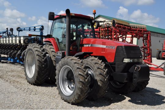 Case International MX 285 tractor, MFWD, 480/80 R 46 duals, 380/85 R 34 ...