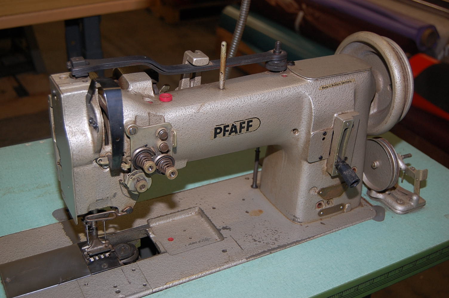 PFAFF Model #546-H3-6/01/CLPMN Sewing Machine Mounted on Bench, Serial ...