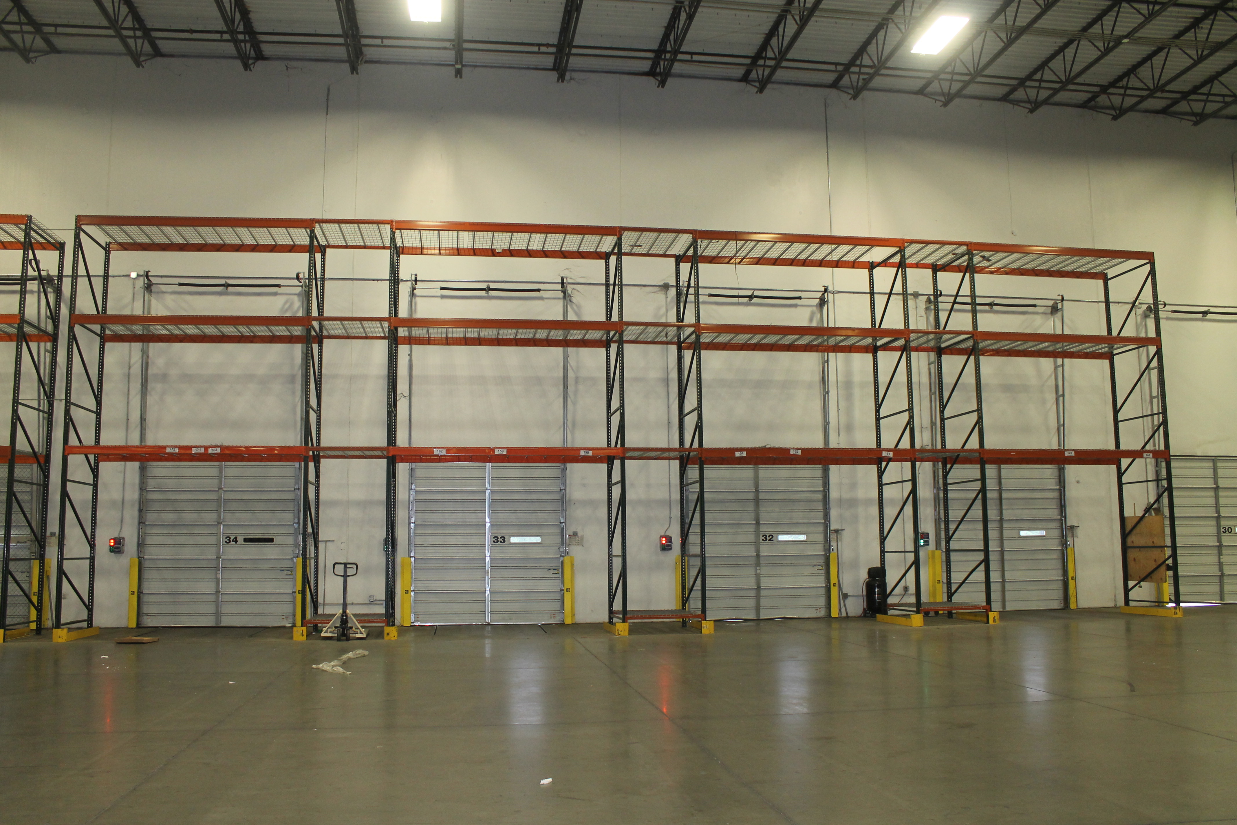 7 SECTION OF OVER-DOCK-DOOR PALLET RACKS, INCLUDES: 8 PCS OF 22'H X 60 ...