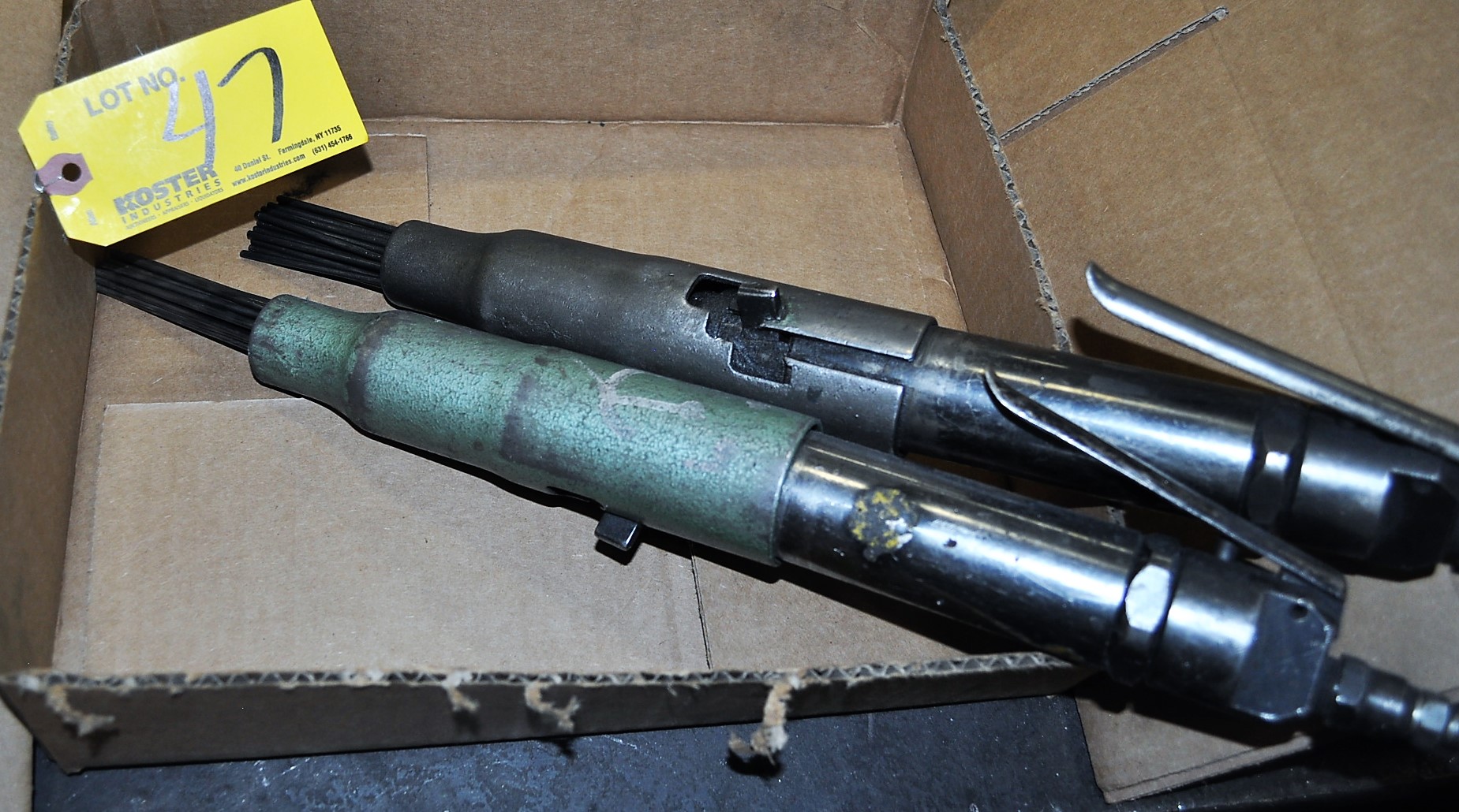 { Group of lots: 46, 47 } } } } } } } } } } [2] PNEUMATIC NEEDLE GUNS