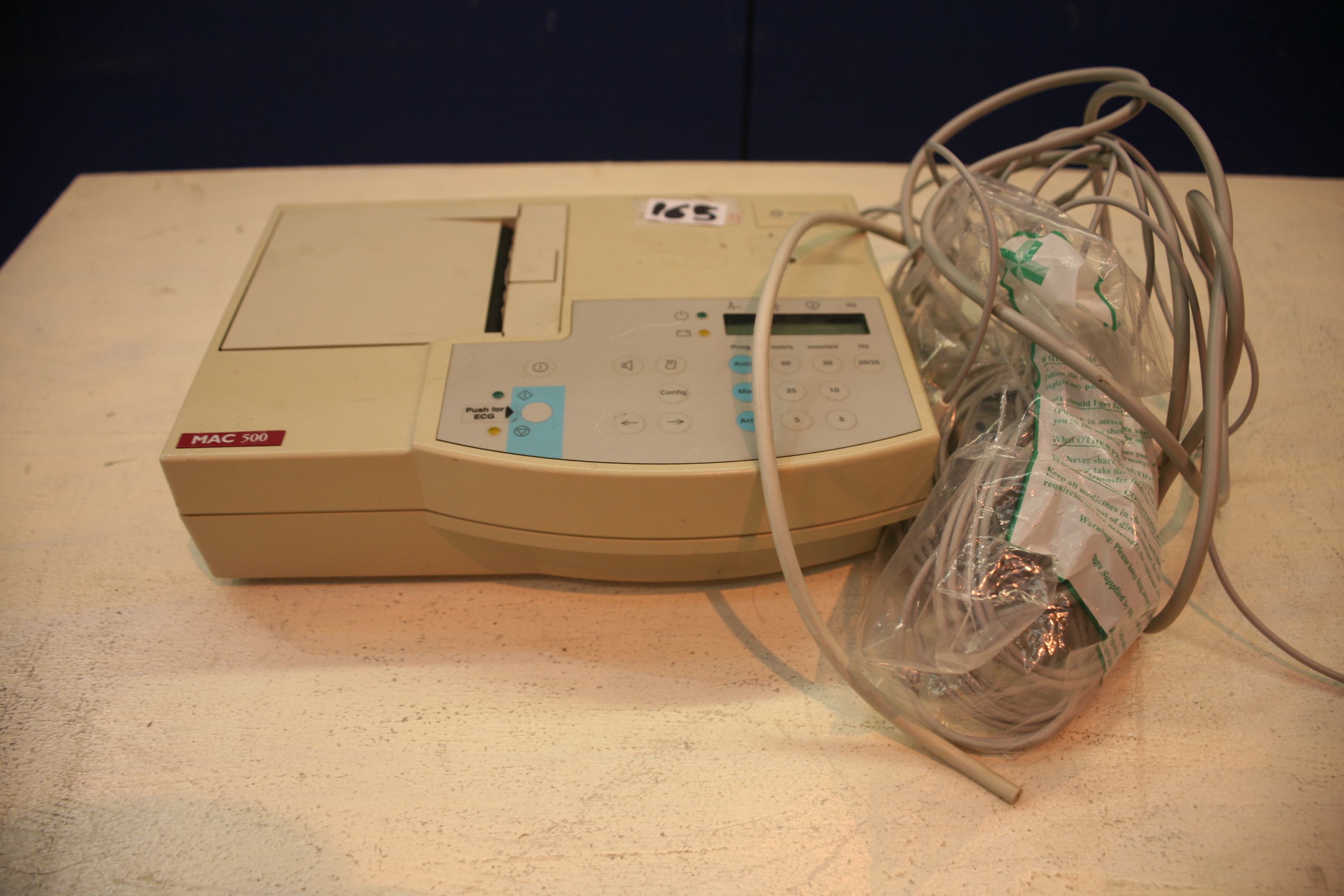 GE Marquette MAC 500 ECG Machine With Leads