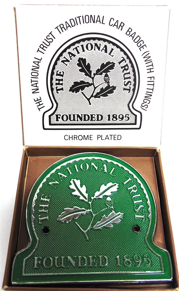 CAR BADGE - THE NATIONAL TRUST incorporating the oak leaf and acorn ...