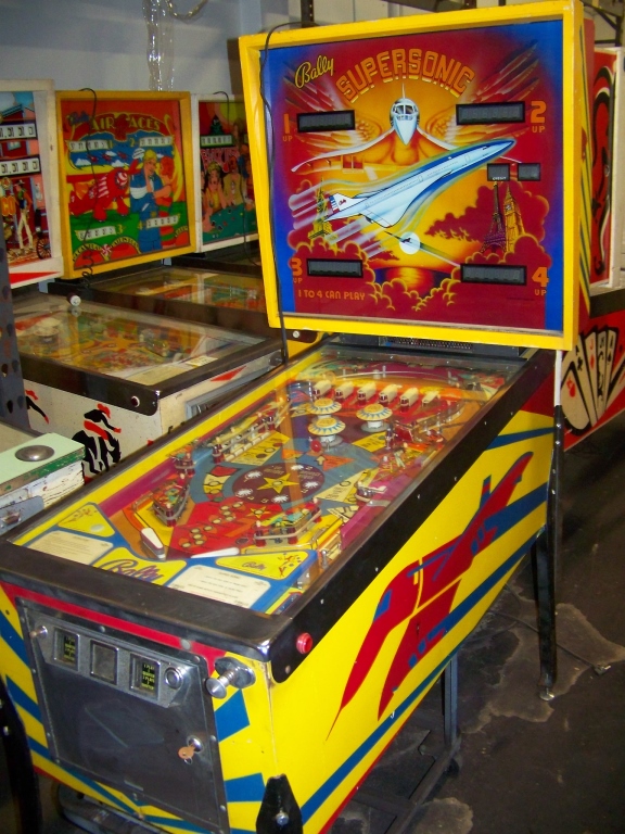 SUPER SONIC PINBALL MACHINE BALLY 1979 Item is in used condition ...