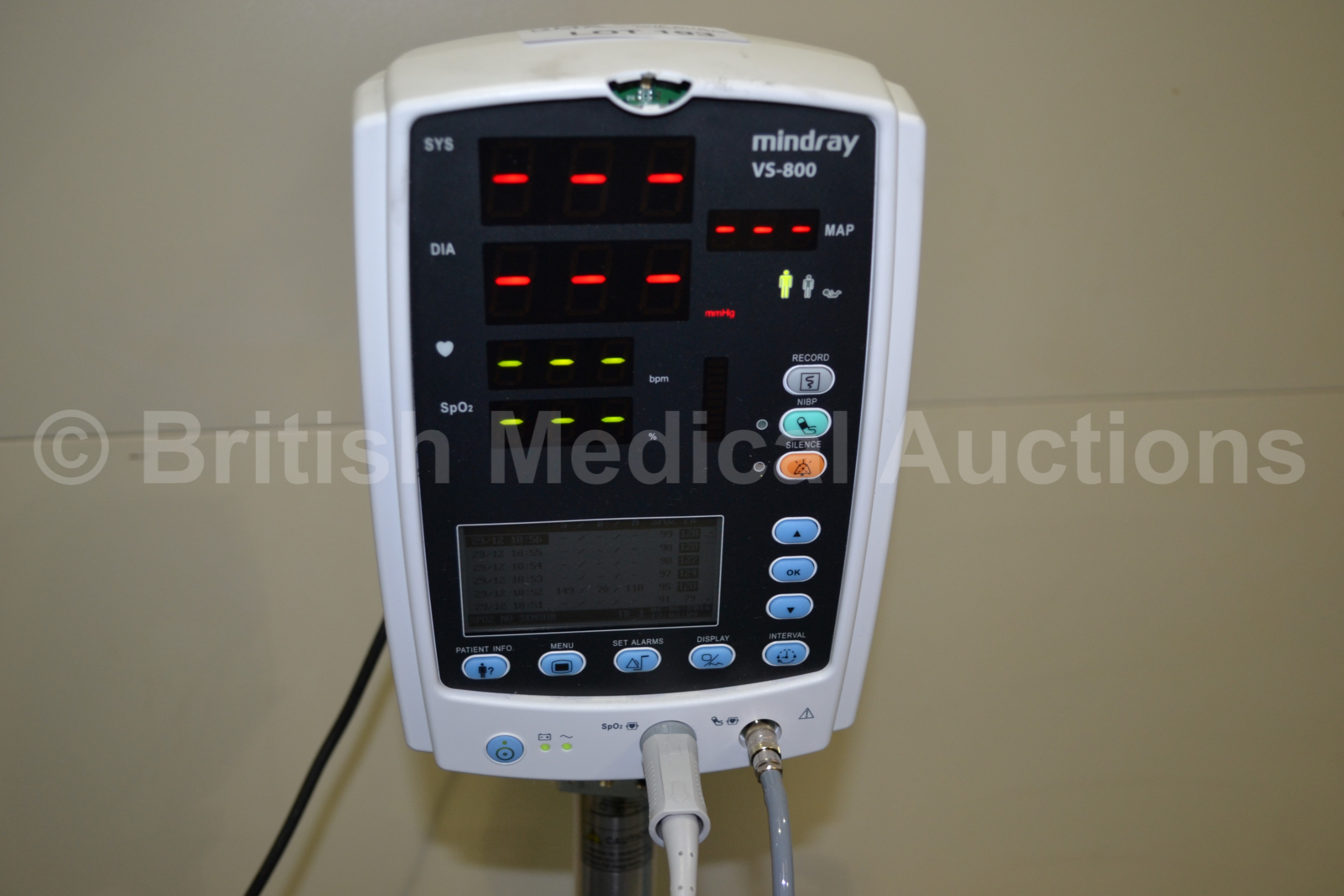 Mindray VS-800 Vital Signs Monitor On Stand with BP Cuff (Powers Up)