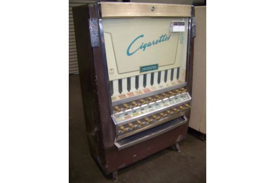 { Choice of lots: 676 } } } CIGARETTE MACHINE RETRO 70'S/80'S NATIONAL ...