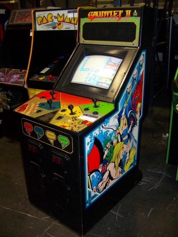 GAUNTLET II ATARI UPRIGHT CLASSIC ARCADE GAME Item is in used condition ...