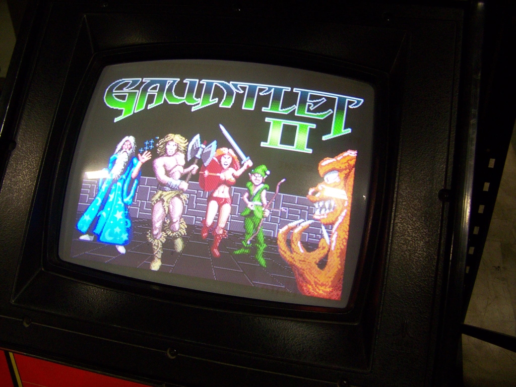 GAUNTLET II ATARI UPRIGHT CLASSIC ARCADE GAME Item is in used condition ...