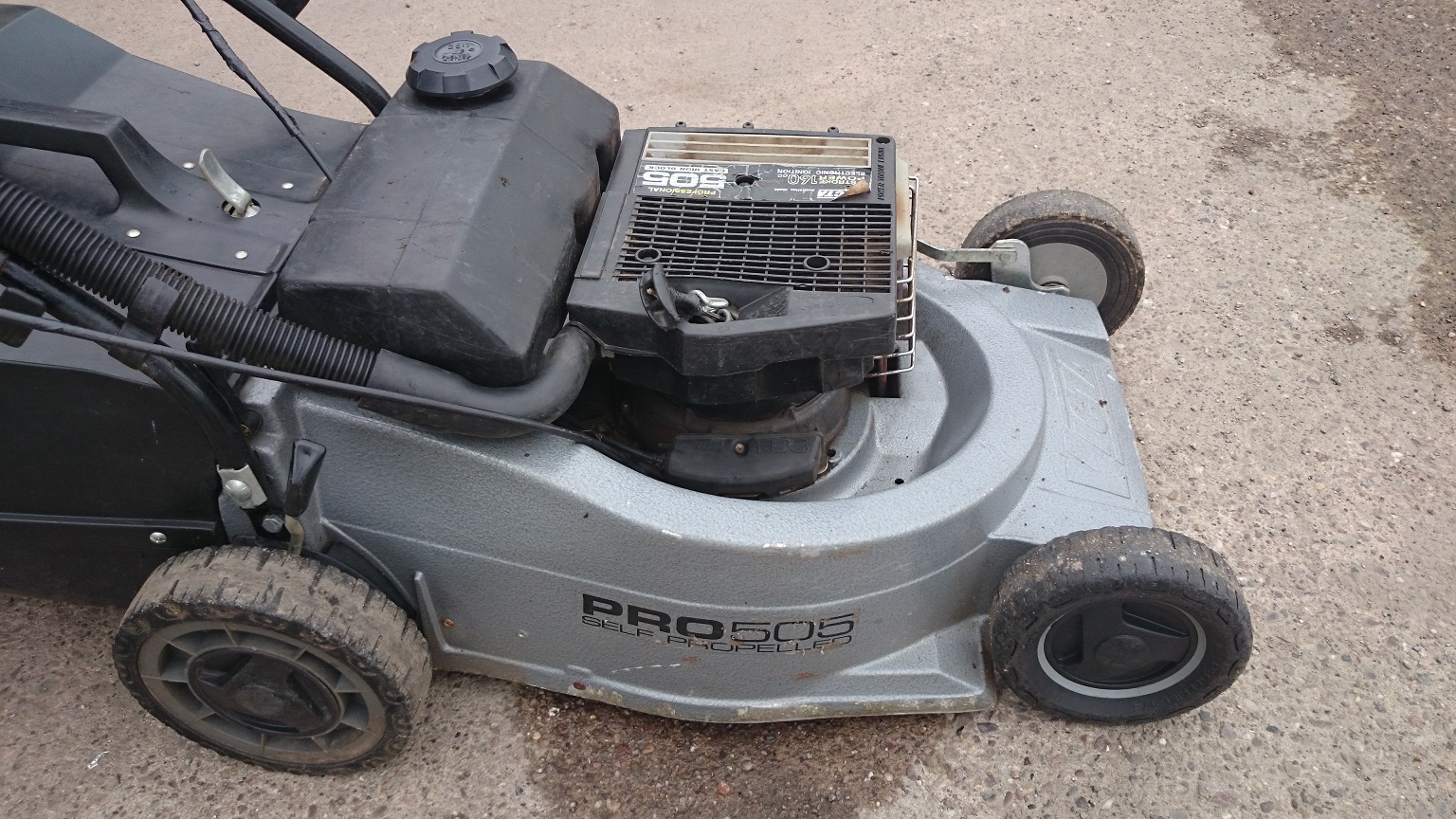 VICTA PRO 505 SELF PROPELLED LAWN MOWER 2 STROKE *NO VAT* 2 STROKE BANK ...