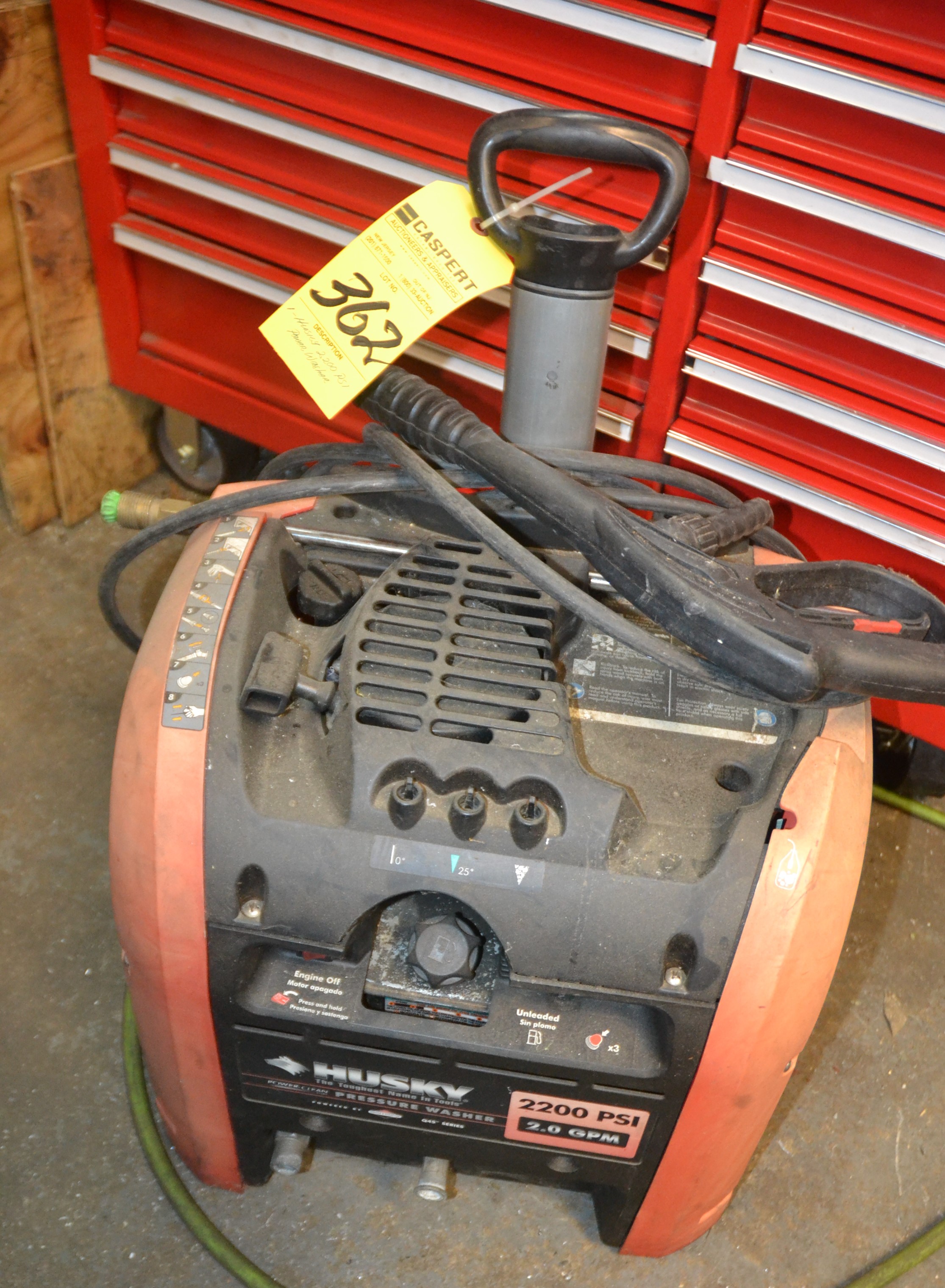 HUSKY 2200 PSI POWER WASHER