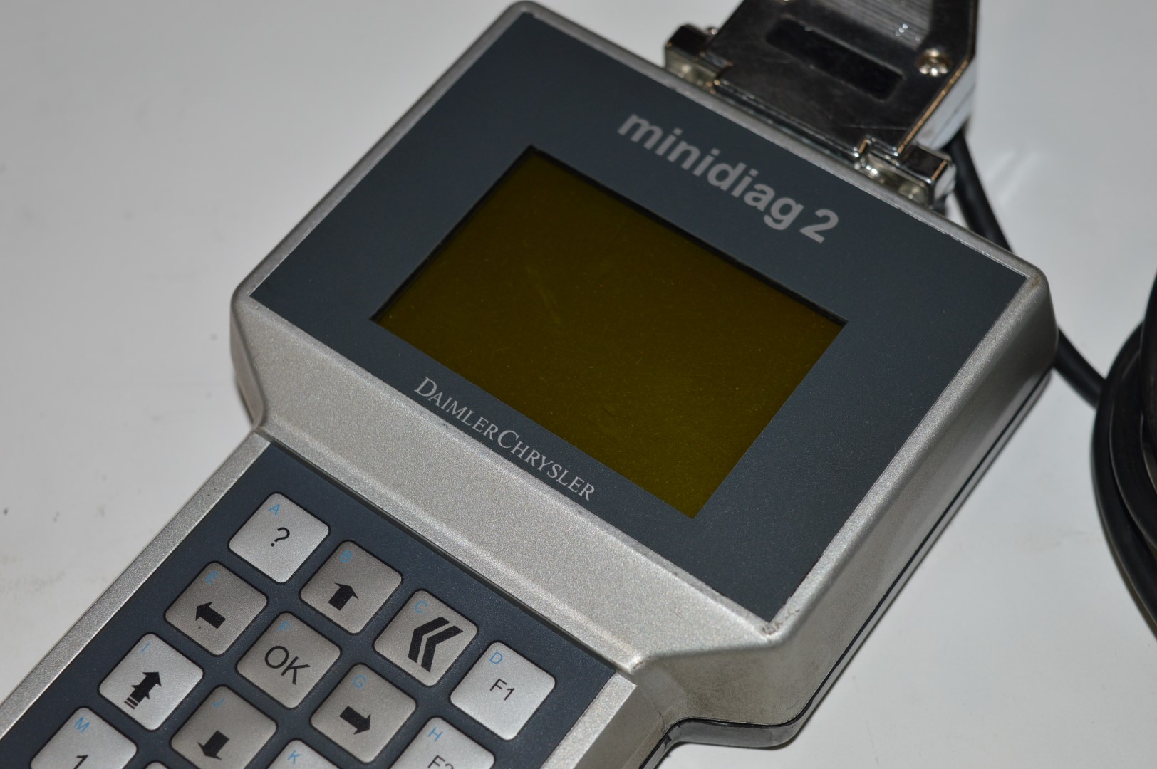 1 x Mercedes-Benz Minidiag2 Diagnostics and Parameter Settings Device ...