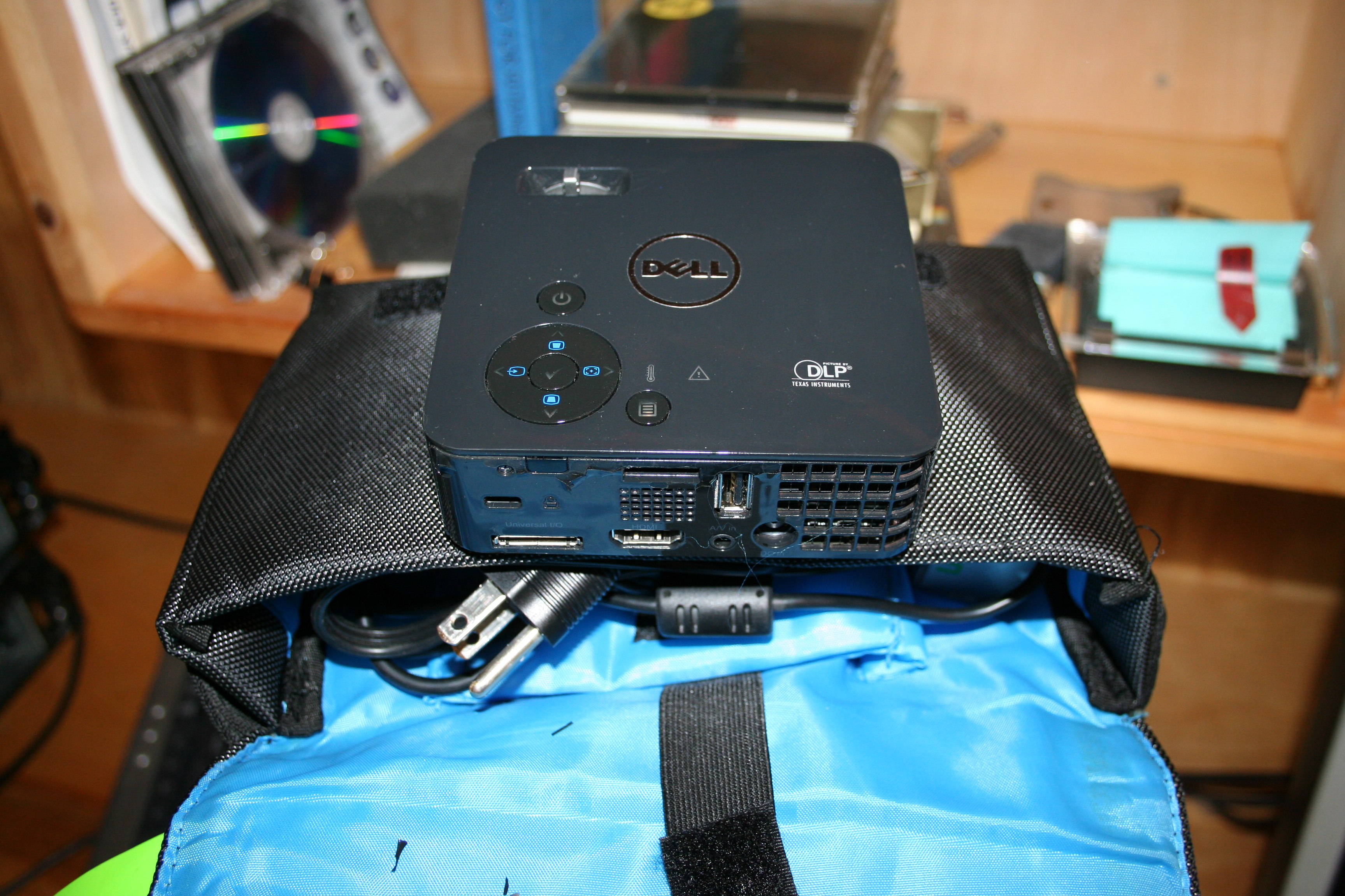 Dell Mini Projector m/n 110