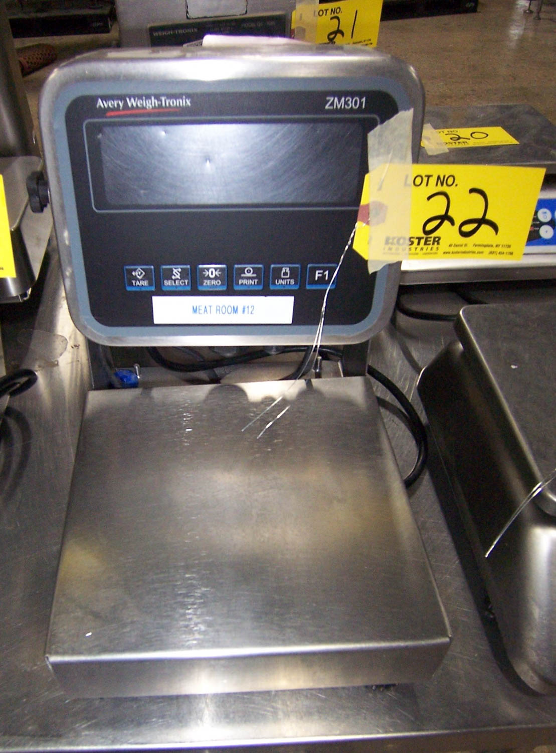 AVERY WEIGH-TRONIX MDL. ZM301 DIGITAL SCALE