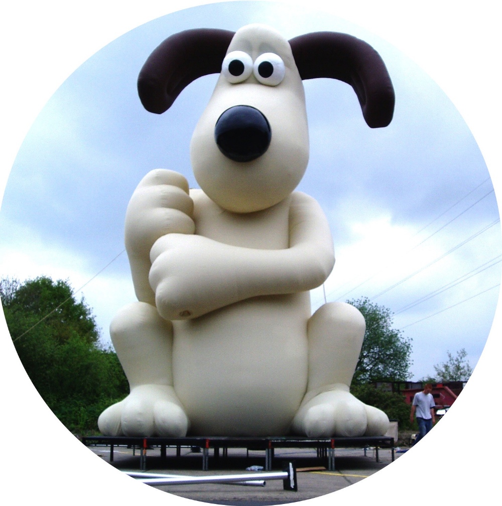 Gromit 30' tall inflatable used to promote 'Wallace and Grommit in the ...