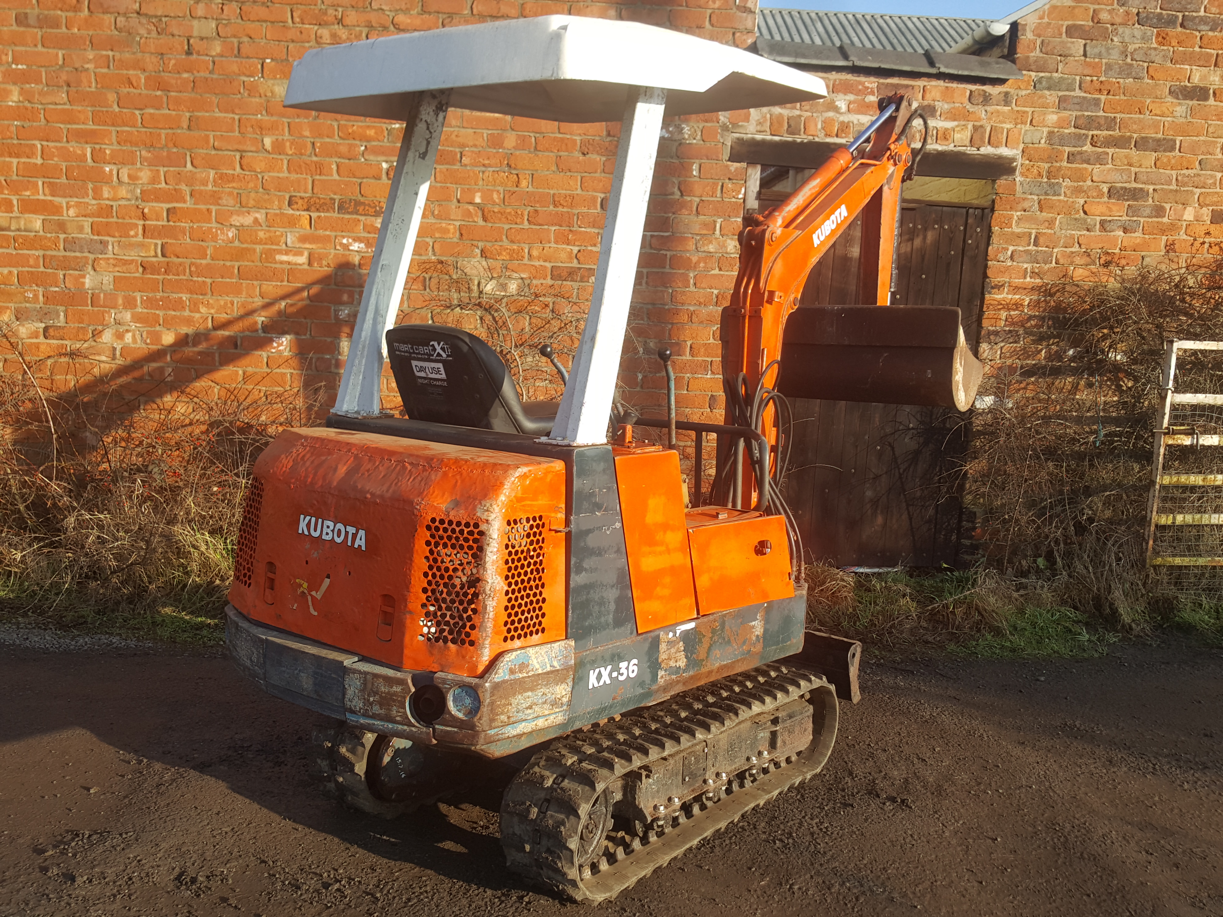 Kubota KH36 Mini Digger / Tracked Excavator Appraisal: Sold as Seen ...