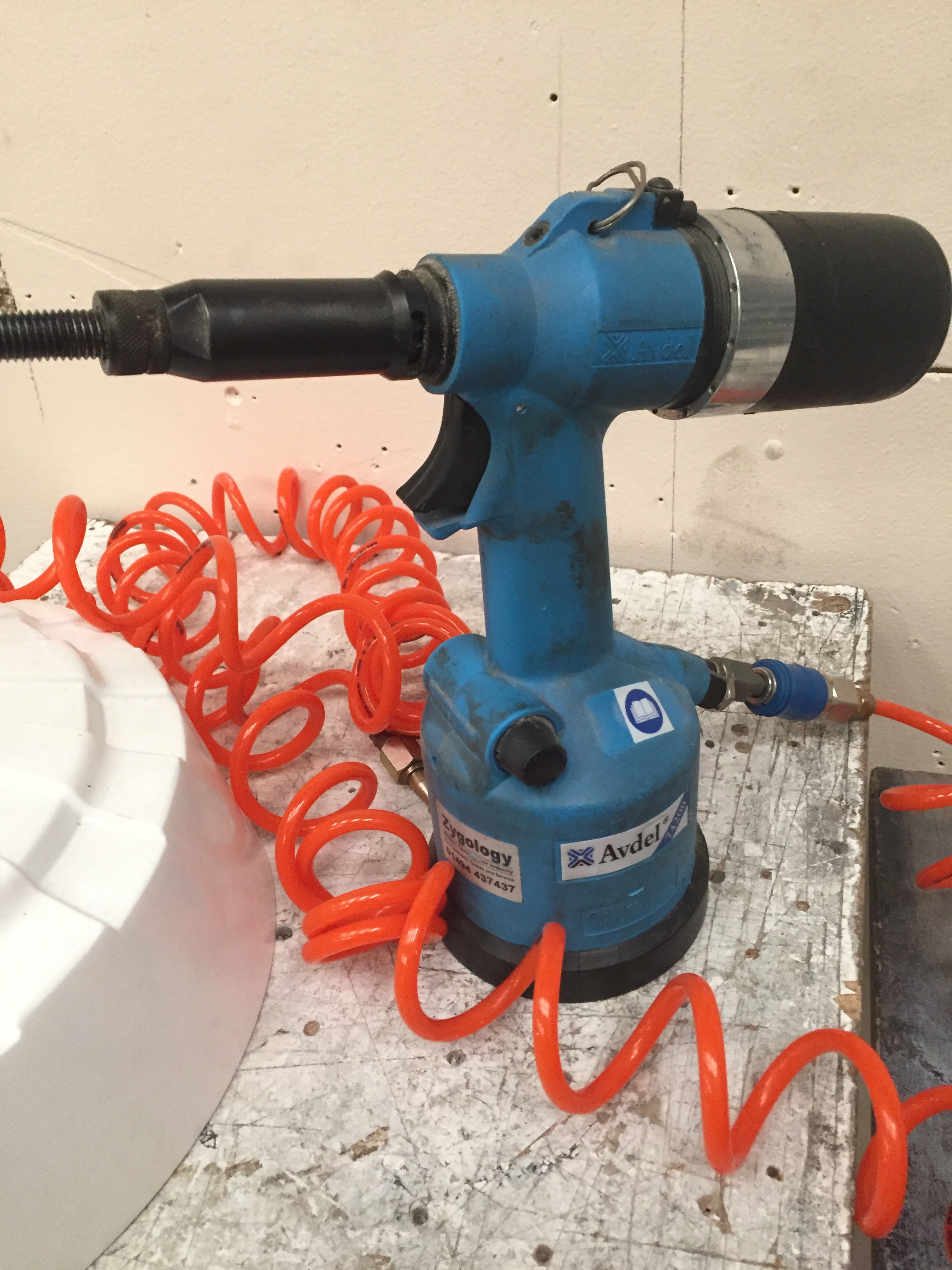 Avdel 74200 Pneumatic Thread Insert Tool with a Lobster HN006 Manual Similar