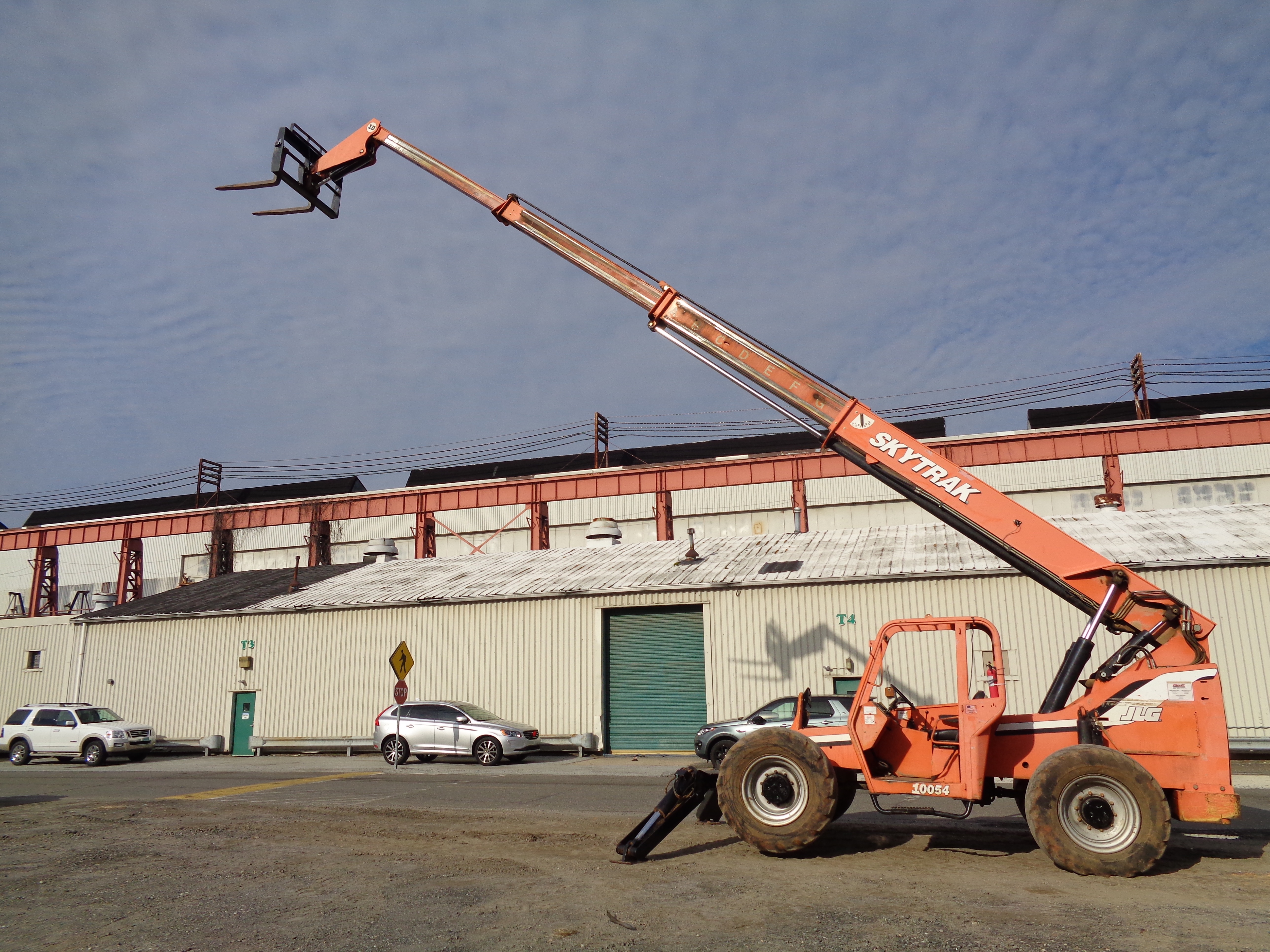 Make: JLG Skytrak Model: 10054 Year: 2006 SN: 0160015660 Diesel Lifting ...