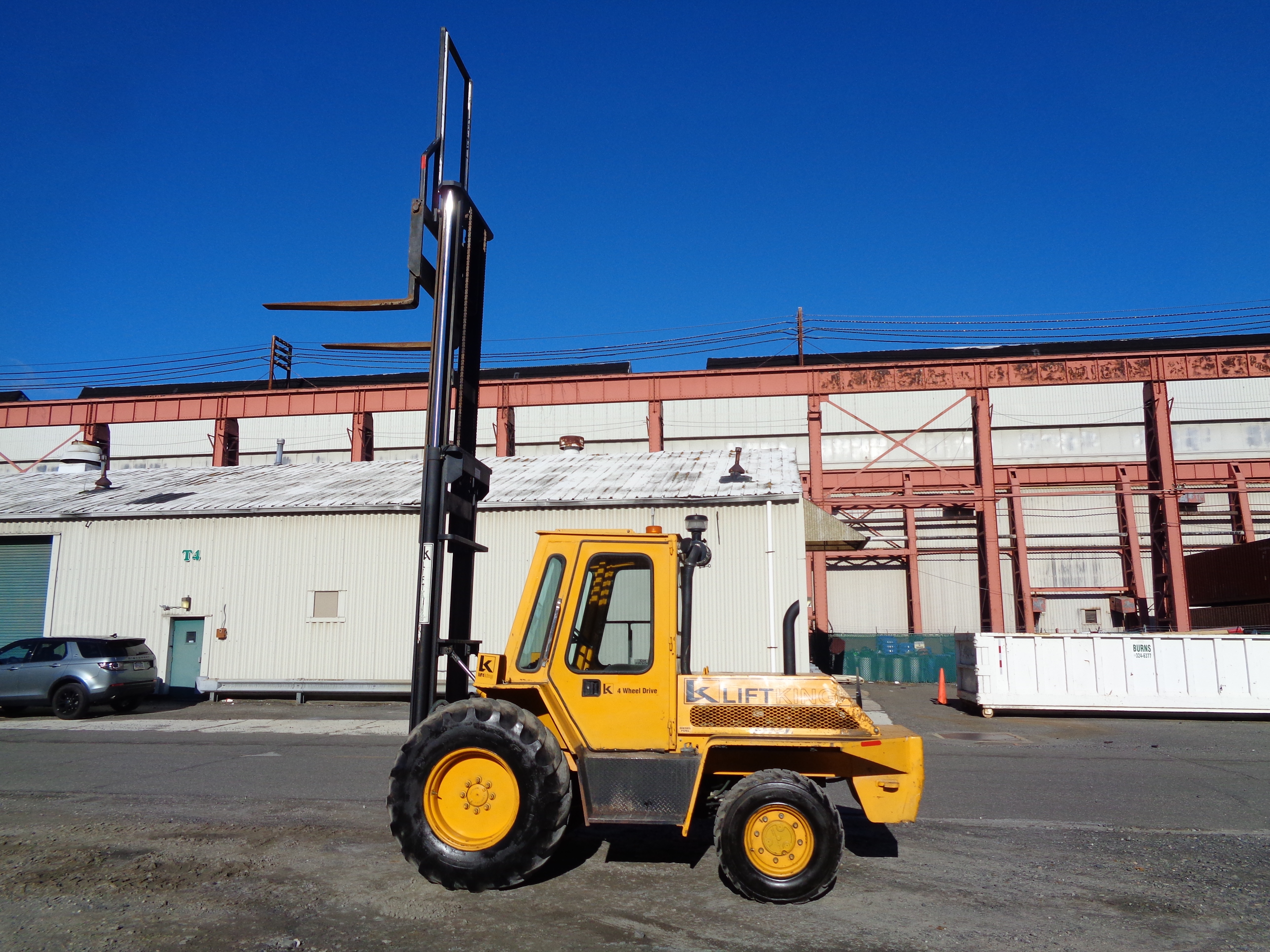 Make: Lift King Model: LK 8M42 SN: LT0392 Lifting Capacity: 8,000lbs ...