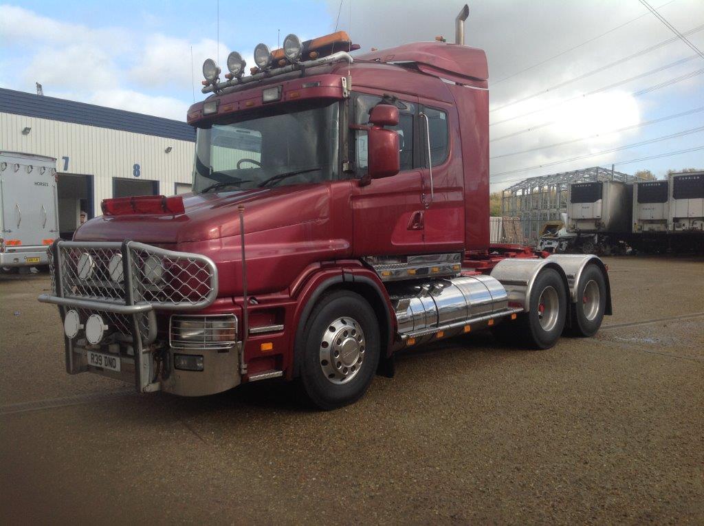 SCANIA 144 BULL NOSE 70 ton Tractor Unit 6x4 Diesel - Docs to Apply V5 ...