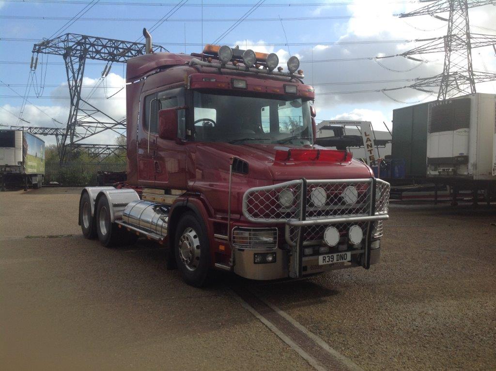 SCANIA 144 BULL NOSE 70 ton Tractor Unit 6x4 Diesel - Docs to Apply V5 ...