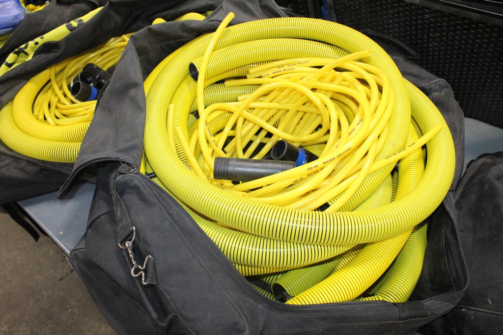 INJECTDRY WATER EXTRACTION MAT SYSTEM WITH (4) 46" X 30" MATS, (1) 30 ...