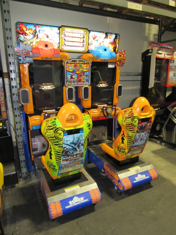 TANK! TANK! TANK! DUAL SITDOWN ARCADE GAME. Item is in used condition ...