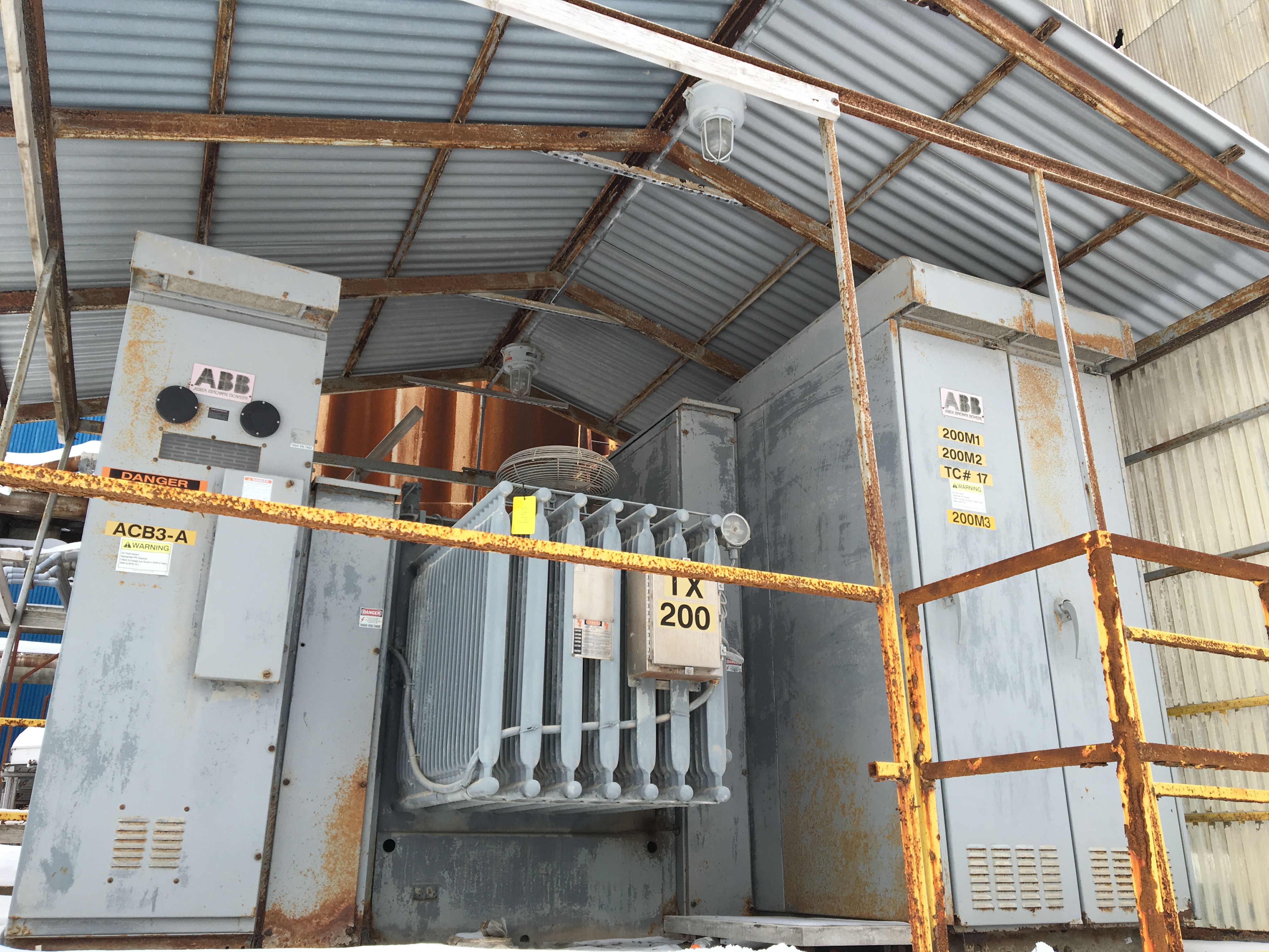 ABB Transformer 2000 KVA 4160V, 600Y/346, silicone filled, 9413 LBS ...