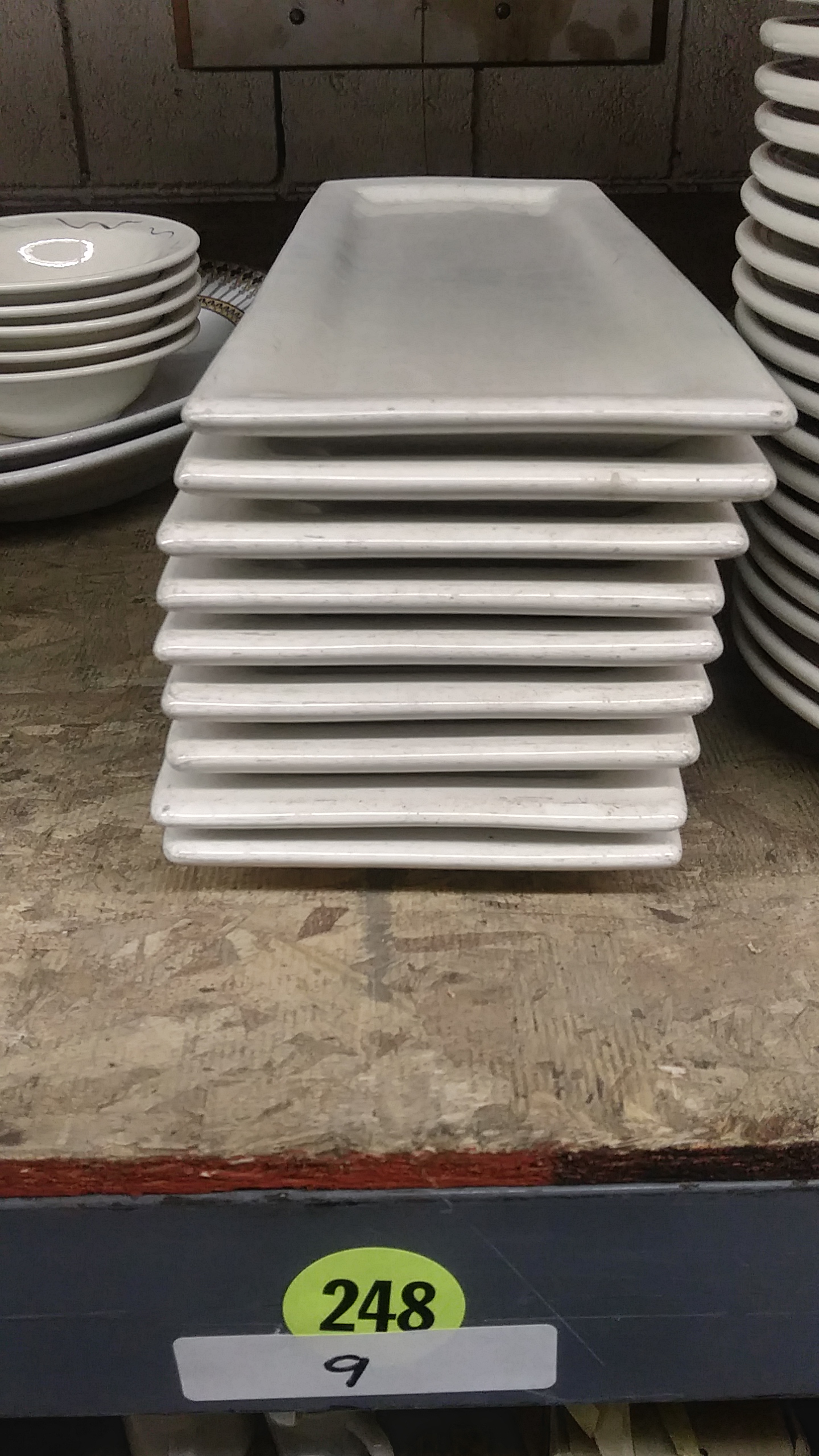 14" LONG WHITE RECTANGLE PLATES ( INCLUDES QTY 9)