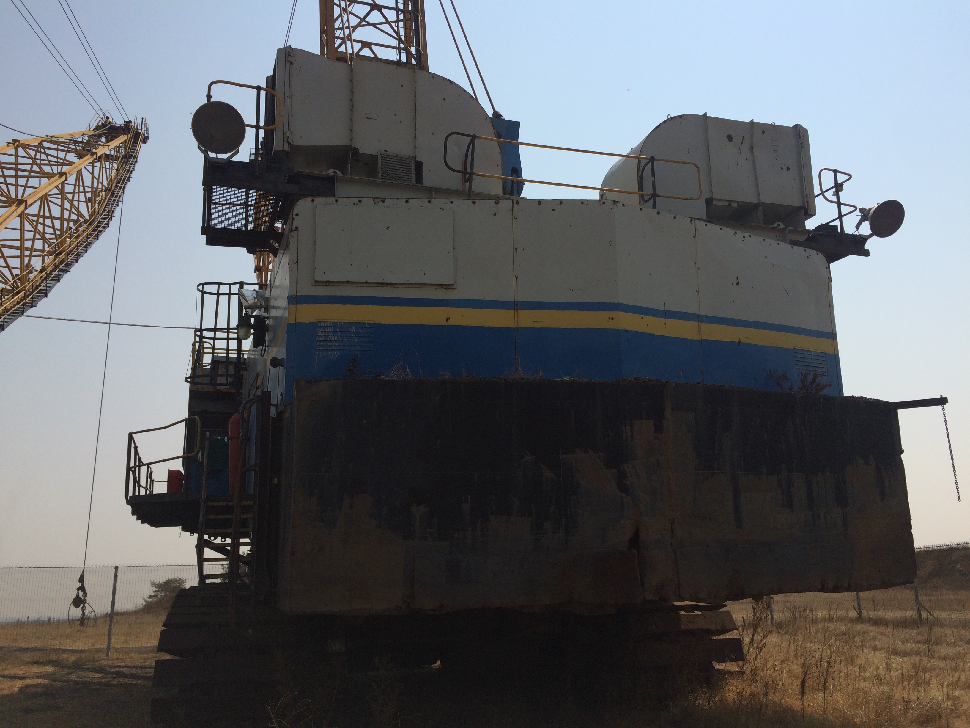 MARION 195M MINI DRAGLINE WITH 3 BUCKETS (LOCATION: GLENCORE COAL ...