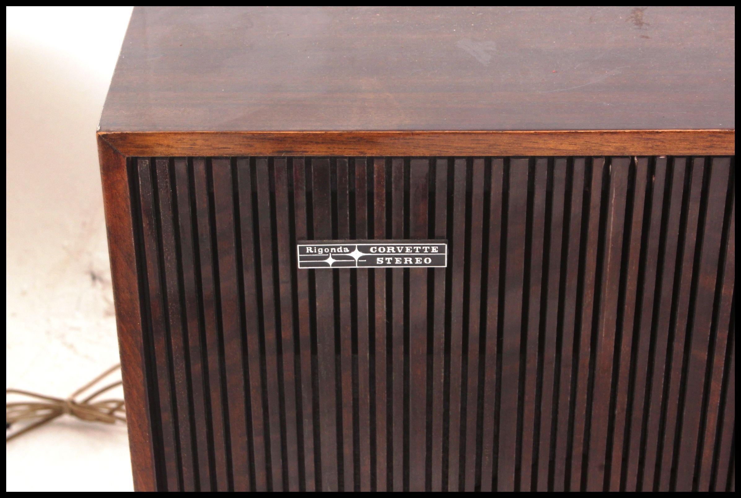 A stunning pair of 1950's Regonda hi-fi speakers. The laquered wood ...