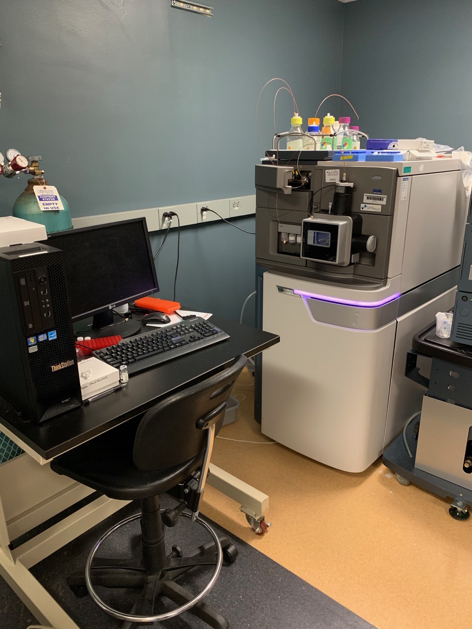 Waters Synapt G2 Mass Spectrometer, Electrical: 200-240V, 50/60Hz, 10 ...