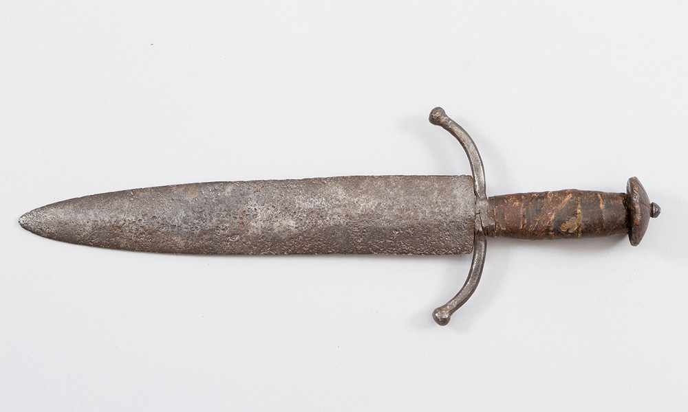 Early Dagger, rounded blade, partly rusty with bowed hand-protection ...