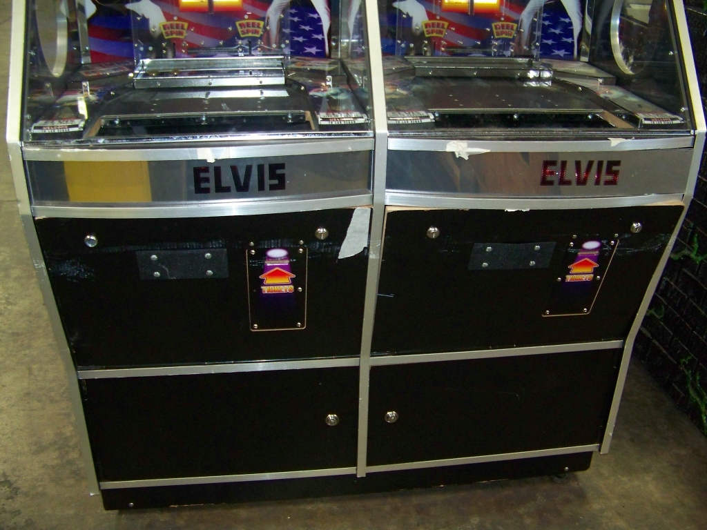 ELVIS PRESLEY TICKET REDEMPTION PUSHER GAME Item is in used condition ...