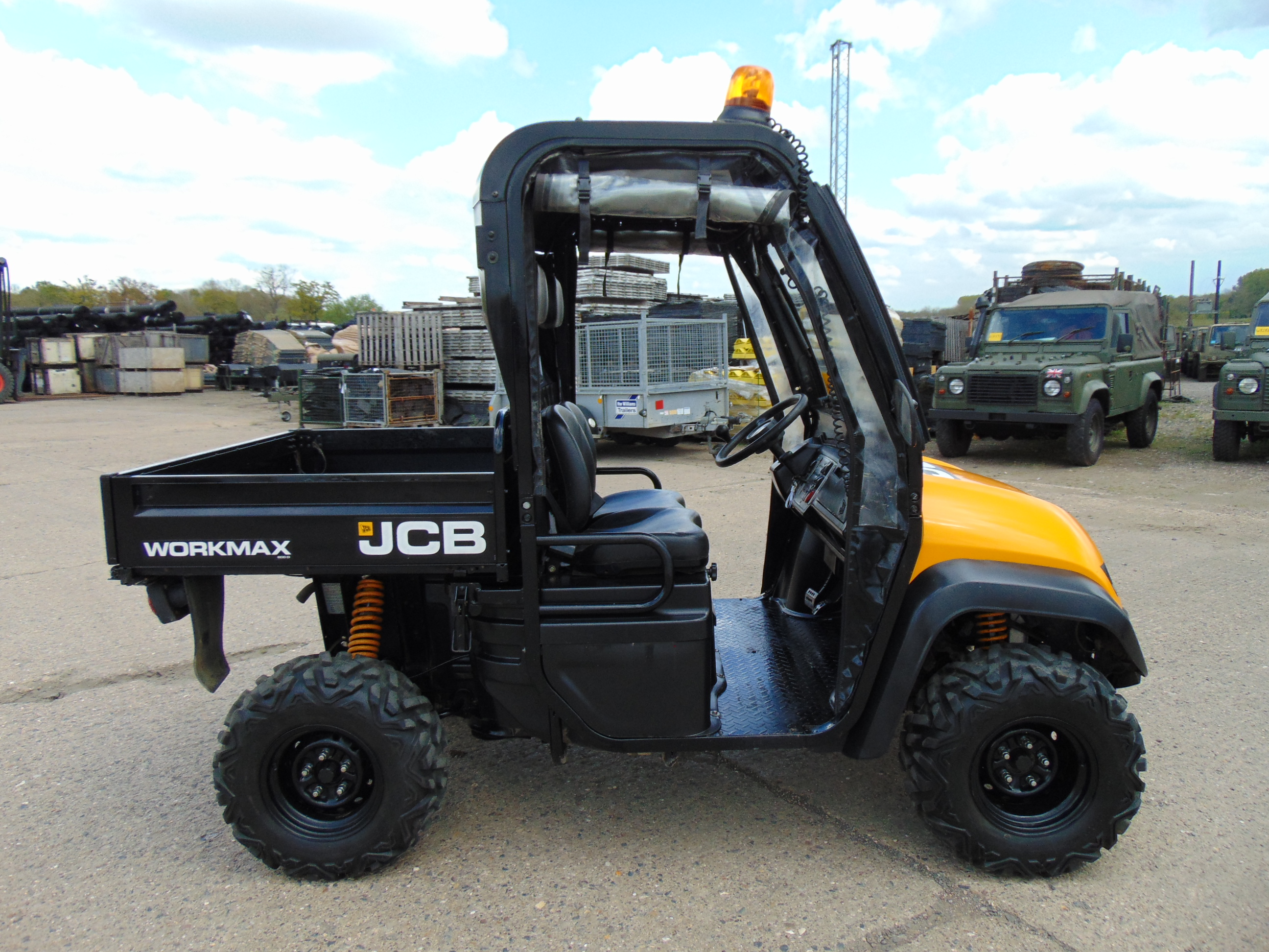 You are bidding on a JCB Workmax 800D 4WD Diesel Utility Vehicle UTV ...