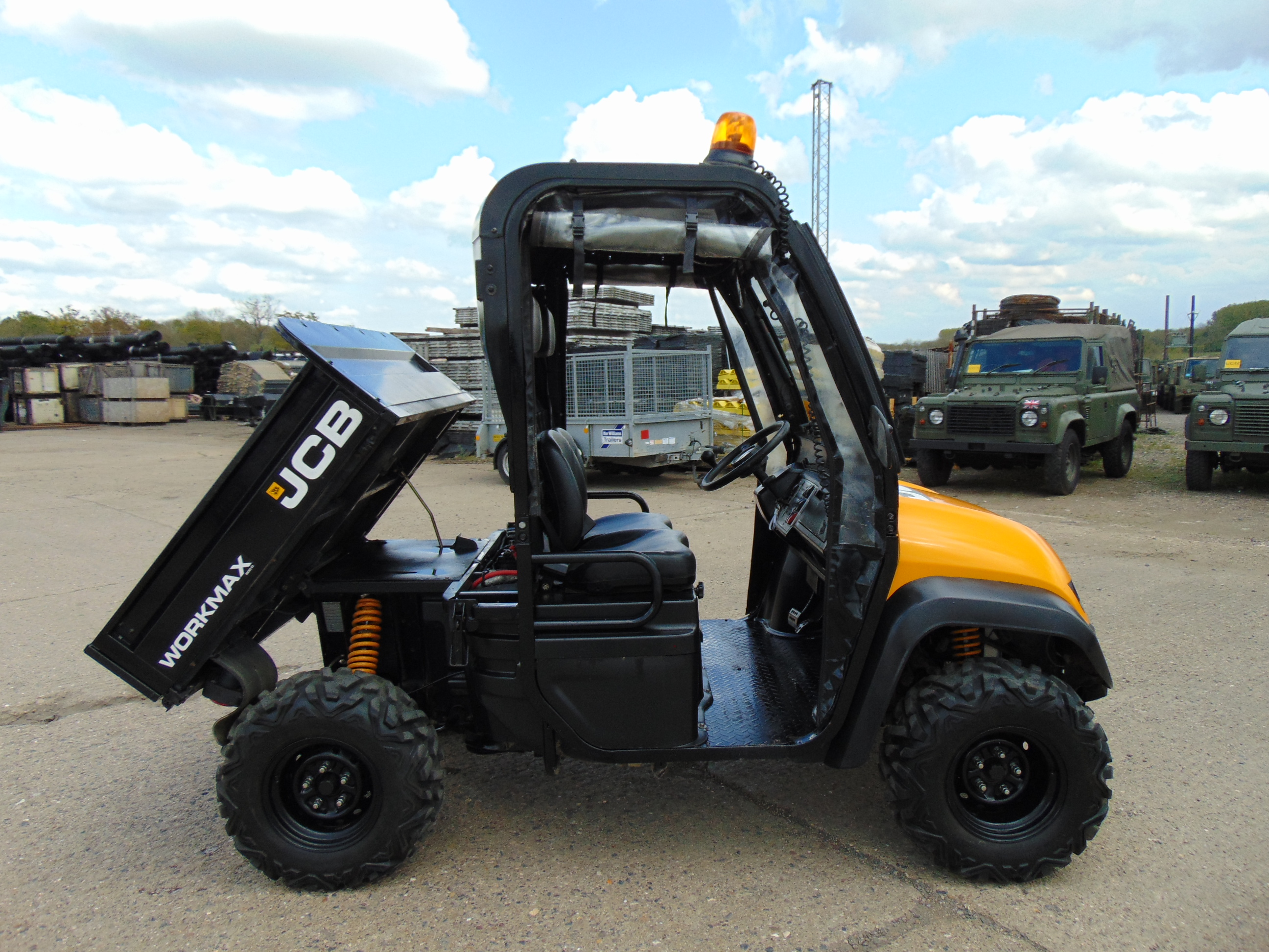 You are bidding on a JCB Workmax 800D 4WD Diesel Utility Vehicle UTV ...