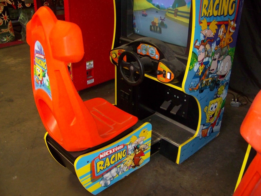 { Choice of lots: 131, 132 } NICKTOONS KIDS SITDOWN RACING ARCADE GAME ...