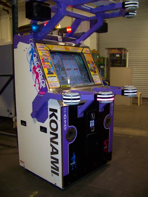 DANCE MANIAX MUSIC DANCE ARCADE GAME KONAMI Item is in used condition ...