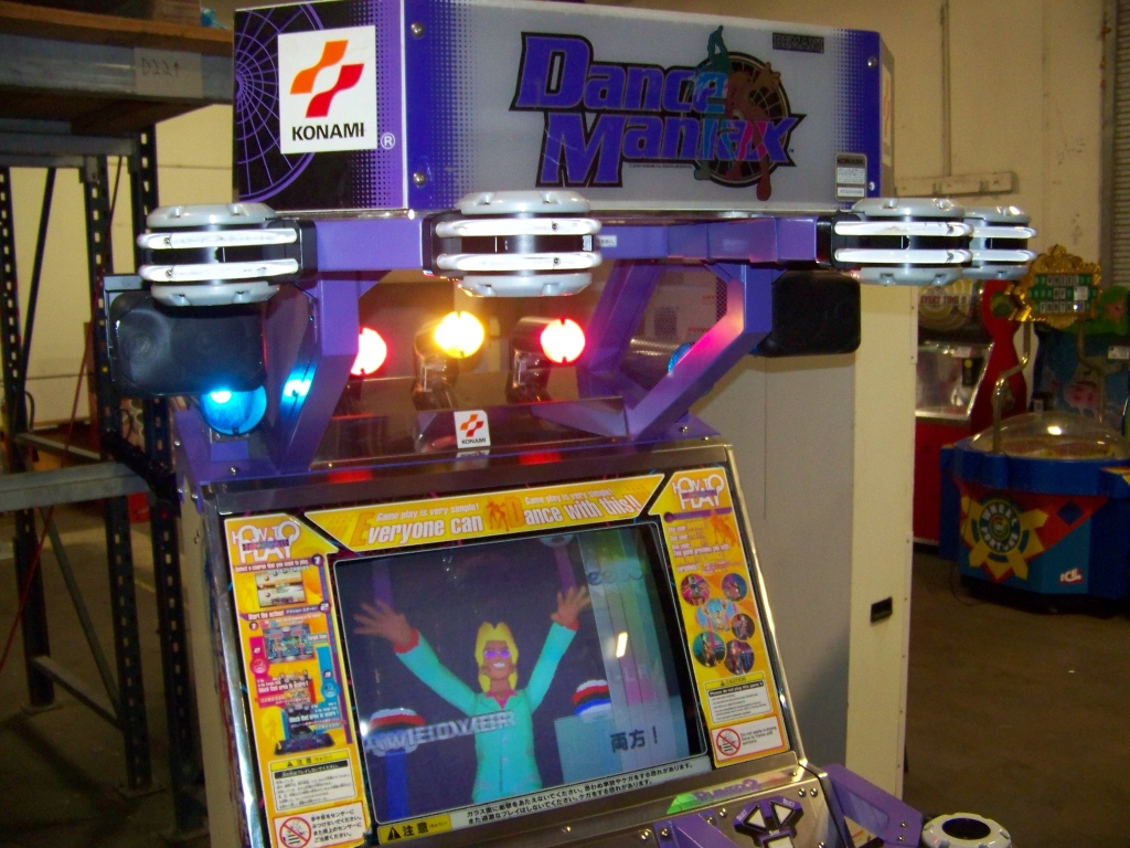 DANCE MANIAX MUSIC DANCE ARCADE GAME KONAMI Item is in used condition ...
