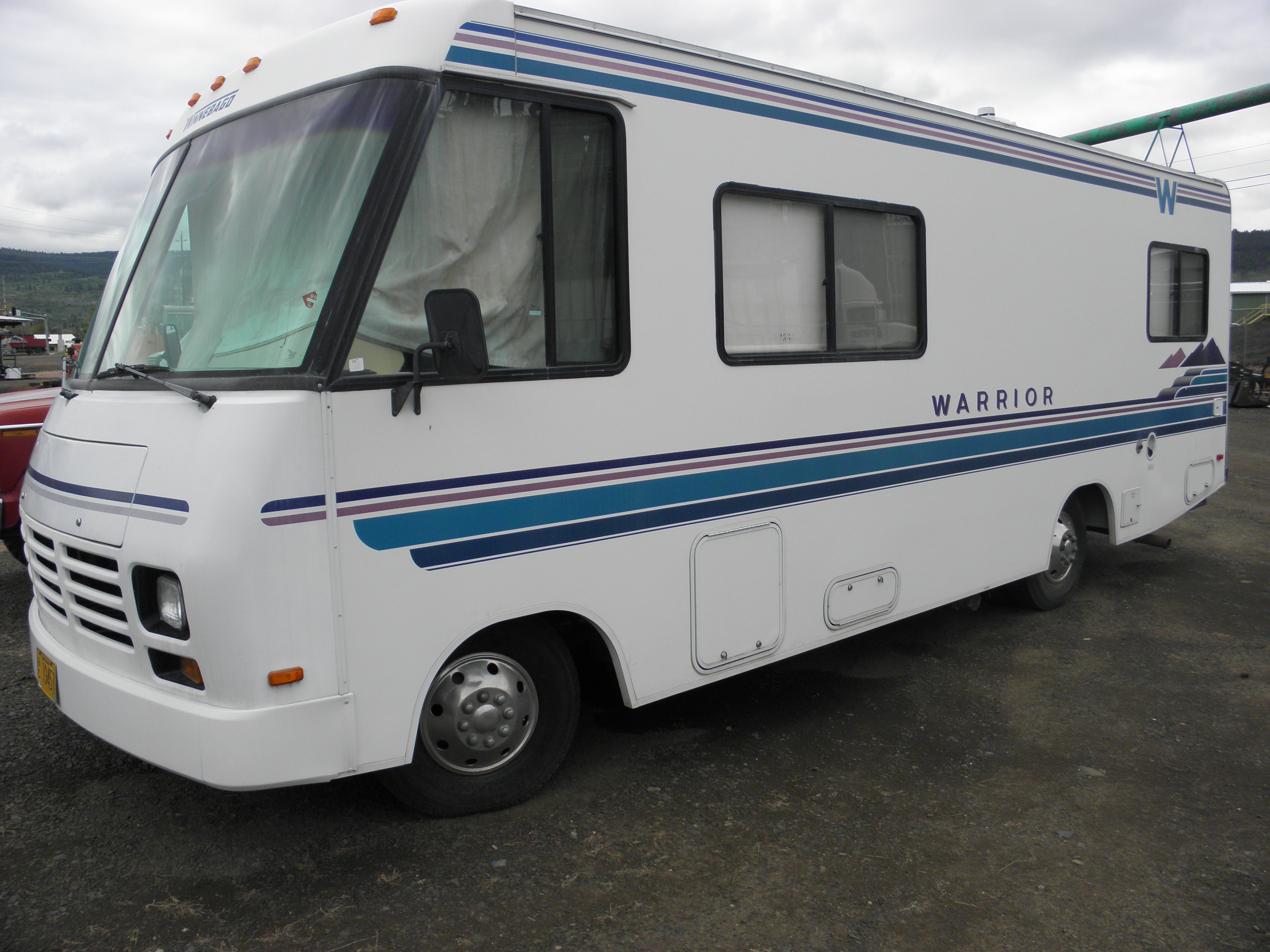 1995 Winnebago Warrior 25' motorhome, Chevy V-8 auto trans, 28K miles