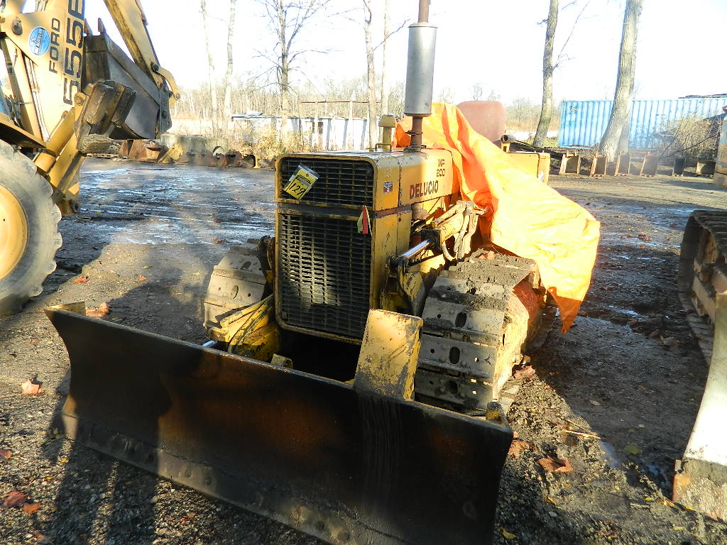 MASSEY FERGUSON 200 DOZER, 14'' TRACKS, 80'' 6-WAY BLADE, 1,182 HOURS