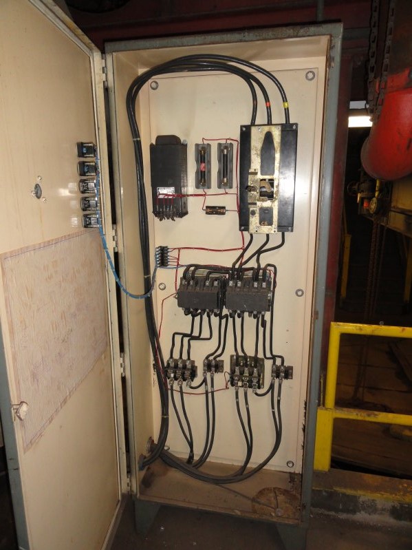 Motor control cabinet